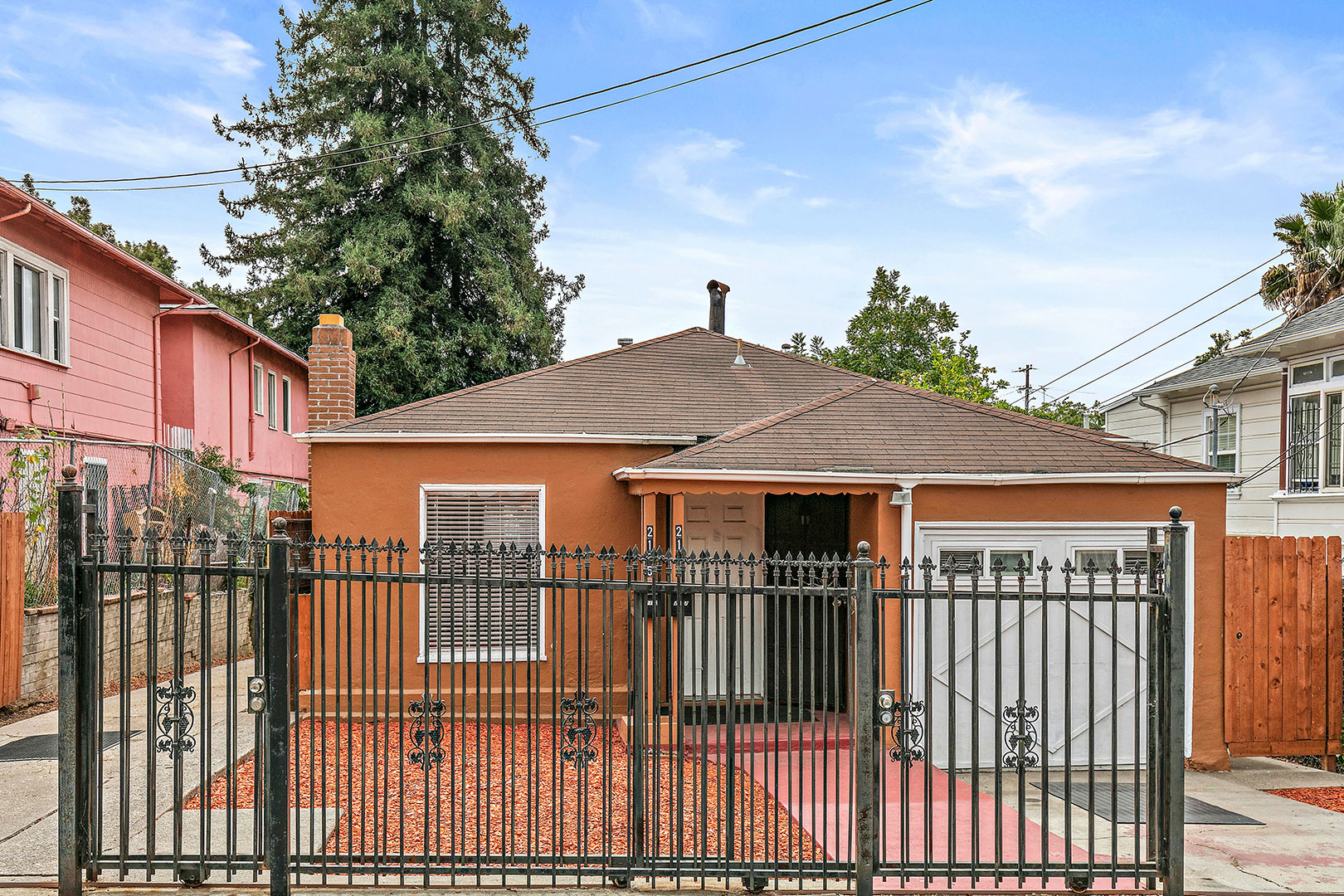 2197 E 24th Street | The Er Group | Your East Bay Home | Compass