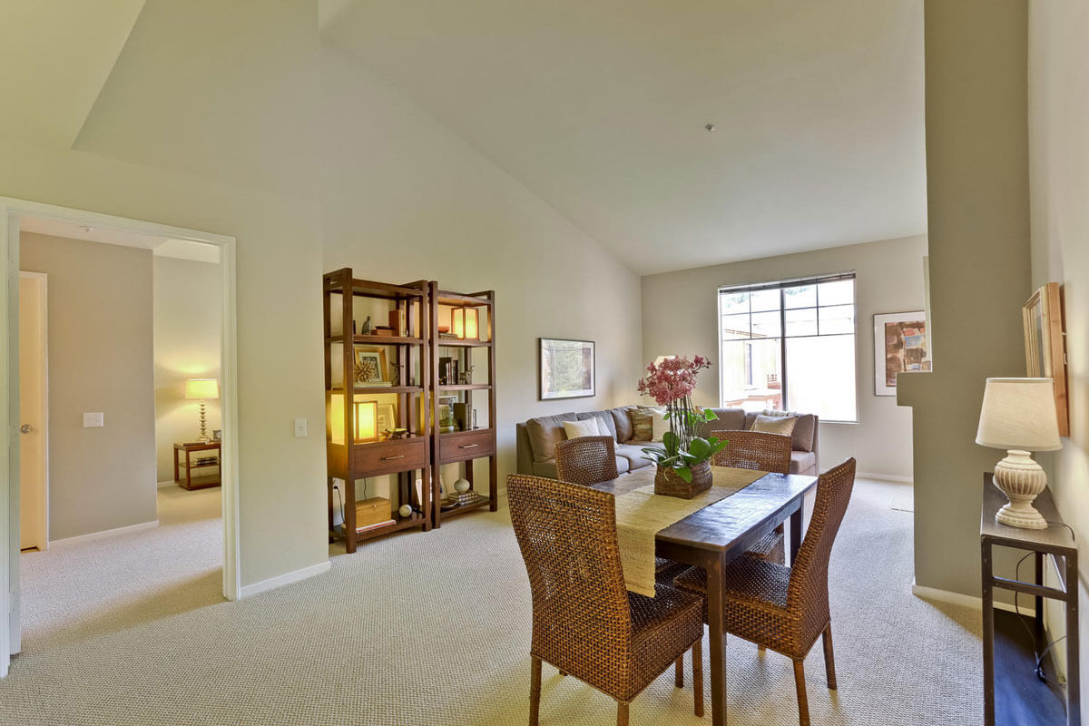 320 Caldecott 301 | The Er Group | Your East Bay Home | Compass