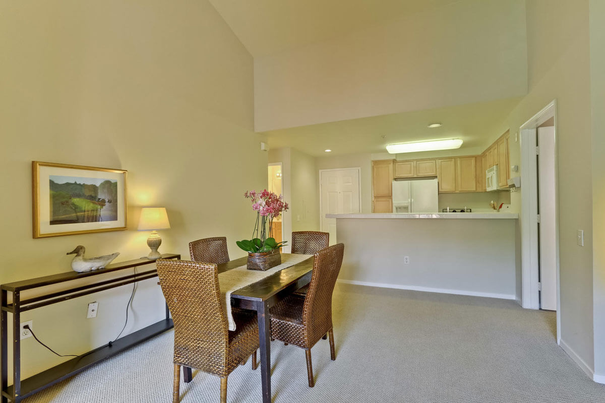 320 Caldecott 301 | The Er Group | Your East Bay Home | Compass