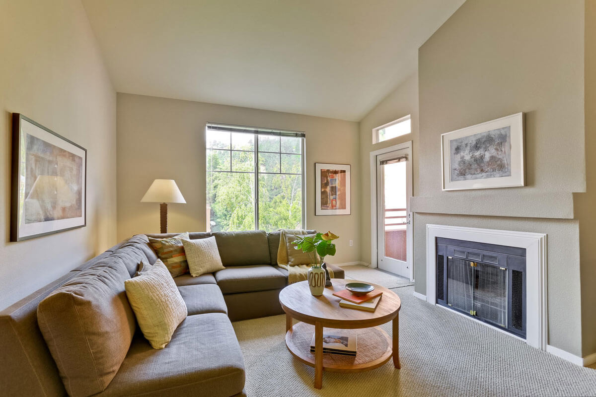 320 Caldecott 301 | The Er Group | Your East Bay Home | Compass