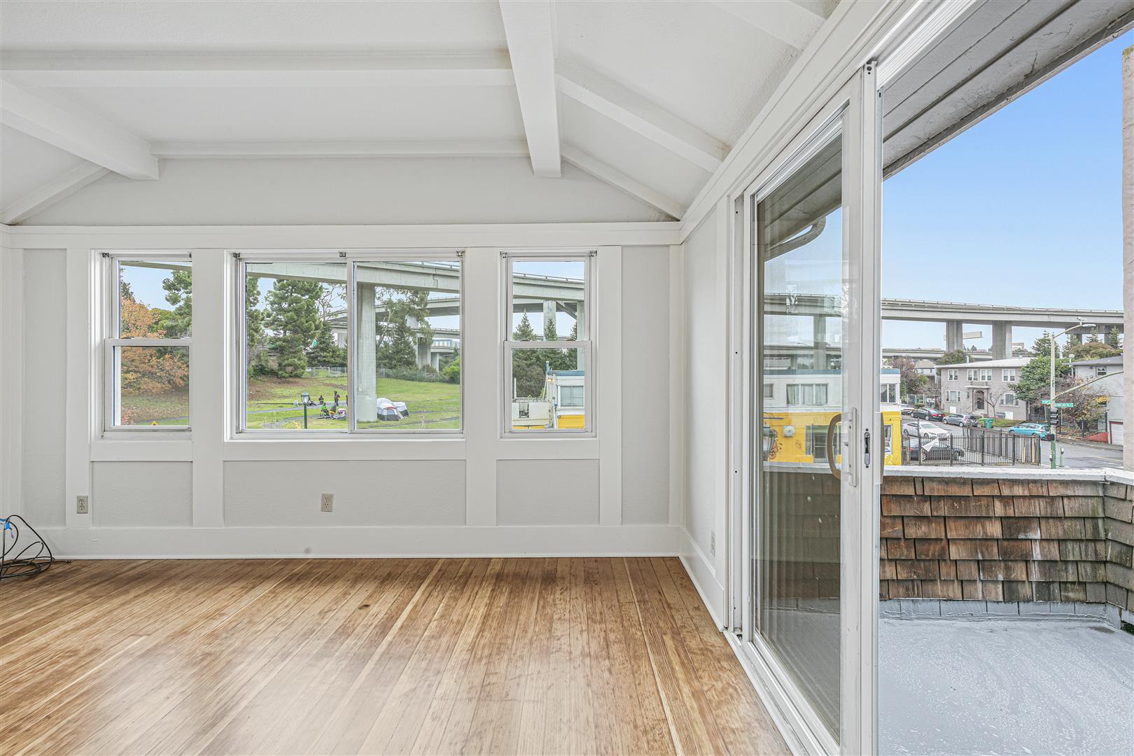 Spacious Brown Shingle Duplex in Oakland | 3415-3417 Martin Luther King Jr